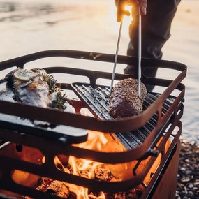 Höfats Stylové ohniště a gril CUBE na dřevo Varianta: Ohniště - corten