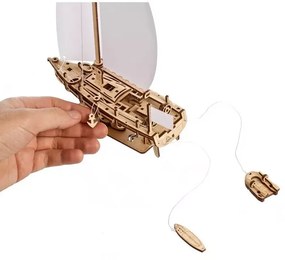 Ugears 3D dřevěné mechanické puzzle – Jachta The Ocean Beauty (95 dílků)