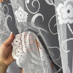 Ervi ﻿žakárová záclona bílá 7514 oranžové motýlky, metráž