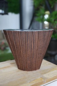 Měděno stříbrná hliníková váza hranatá 27cm