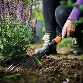 Fiskars QuikFit Hrábě vějíř úzký, 38,4cm (135552) 1001412