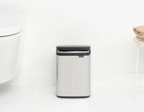 Brabantia BO odpadkový koš 4L lesklá ocel