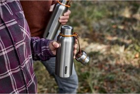 Termoláhev z nerezové oceli ve stříbrné barvě 500 ml – Black + Blum