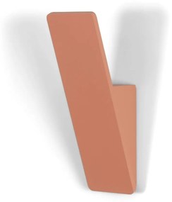 Nástěnný ocelový háček v lososové barvě Angle – Spinder Design