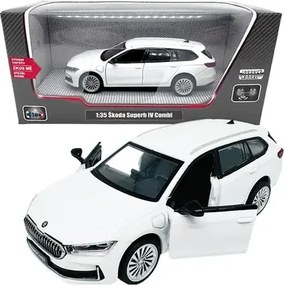 SPARKYS Model auta Škoda Superb IV Combi bílá / 1:35 / Světlo a zvuk /