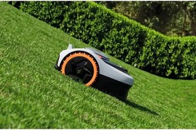 Bezdrátová autonomní robotická sekačka SEGWAY Navimow i206 AWD E 600m2