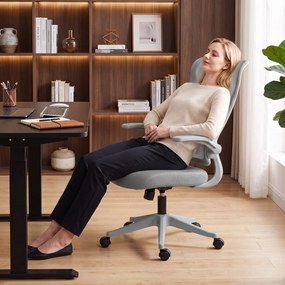 HOMCOM Ergonomická kancelářská židle z mesh, otočná židle s vysokým opěradlem a sklápěcími područkami, s houpací funkcí, šedá
