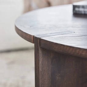 Kulatý konferenční stolek z jasanového dřeva v tmavě přírodní barvě ø 65 cm Oy – OYOY Living Design