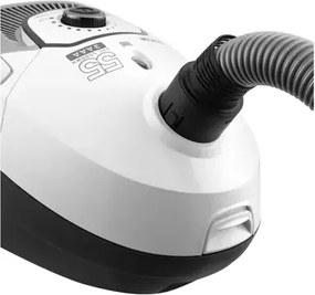 SENCOR SVC 5500WH bílá / Sáčkový vysavač / 700 W / 2L / 75 dB / 8m rád